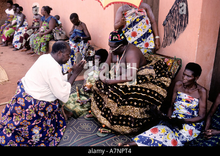 Benin, Agboli area, the king Agbo Dedjlani, King of Abomey Stock Photo ...