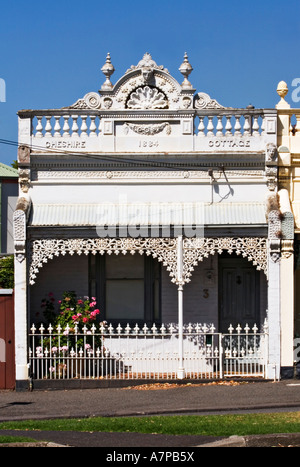 Melbourne Architecture / Facade detail of a Victorian period terrace ...