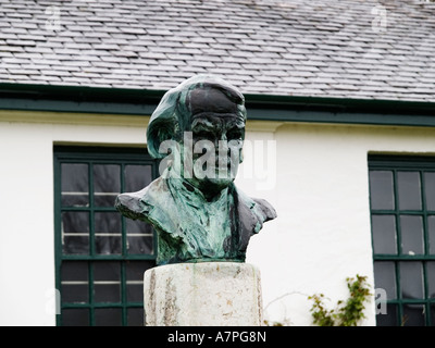 Llanystumdwy museum, Wales, Lloyd George carved bust village of birth ...