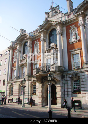 COLCHESTER TOWN HALL IN THE HIGH STREET WITH CHRISTMAS LIGHTS Stock ...