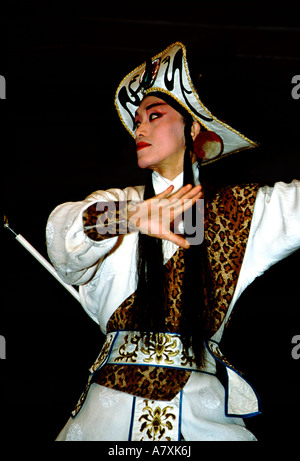 Asia, China, Chengdu, Shu Feng Ya Yun. Traditional Sichuan Opera & Folk Art Performance ...