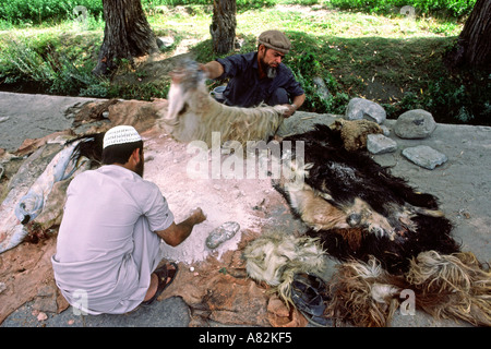 Pakistan Azad Kashmir Gilgit men outside Cinema Bazaar Stock Photo - Alamy