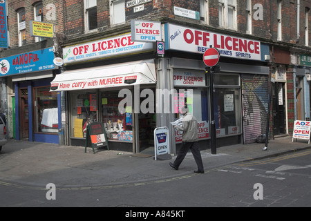 Off licence shop in the Muslim area of Brick Lane, East End, London ...