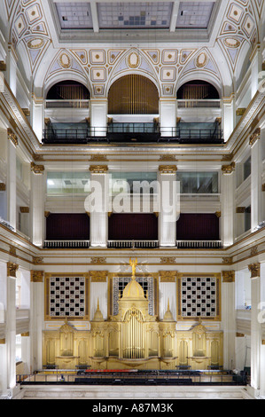 Court Grand Wanamaker organ in Macy's Philadelphia, Pennsylvania, USA ...