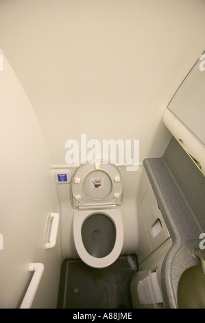 an airline toilet on a passenger jet Stock Photo - Alamy
