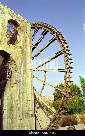 Hama Syria Noria irrigation wooden waterwheel on the Orontes river ...