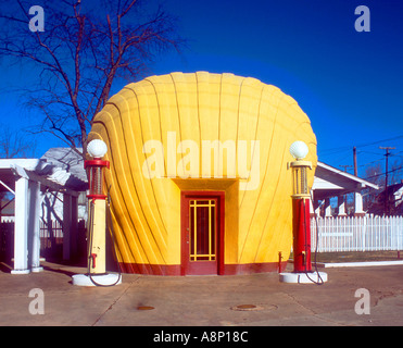 The original Shell Gas Station in Winston-Salem, North Carolina, shaped ...