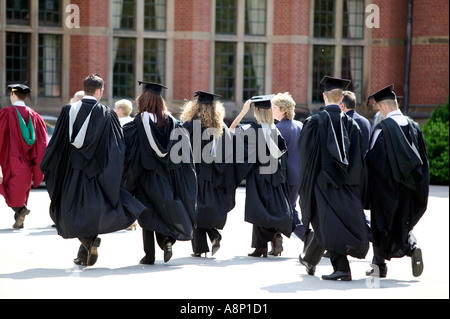 Graduates make their way to the graduation ceremony, University of ...