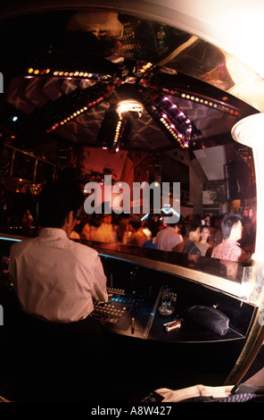 Filipino clubbers Manila Disco Philippines Stock Photo - Alamy