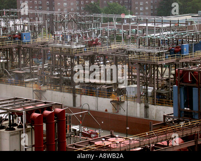 A Con Edison power plant and distribution center in the Brooklyn Stock ...