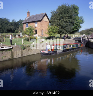 Strensham Lock on the River Avon near Eckington, Wychavon ...