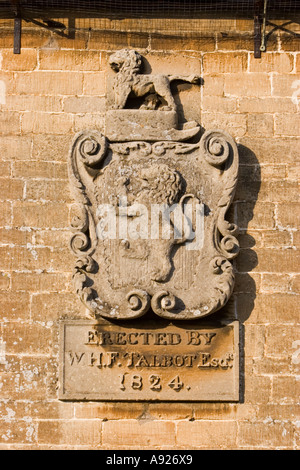 English Heritage Plaque, in honour of Arthur Waley (1889 - 1966 ...