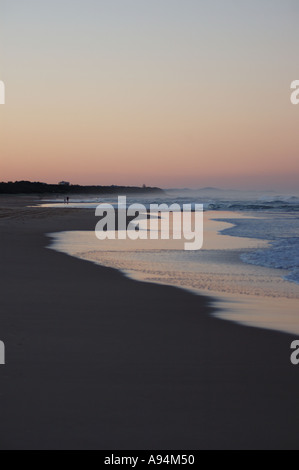 shine sheen of receding wave on beach Stock Photo - Alamy