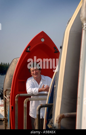 Poet Brian Patten pictured at Dittisham South Devon Stock Photo - Alamy