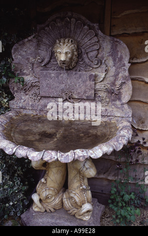 Lions head water feature Chelsea Flower Show 2003 Stock Photo - Alamy