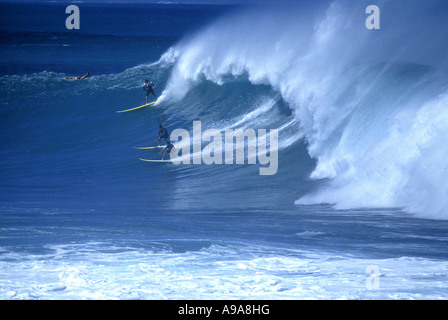 SURFERS ON BIG SHOREBREAK WAVE WAIMEA BAY NORTH SHORE OAHU HAWAII USA ...