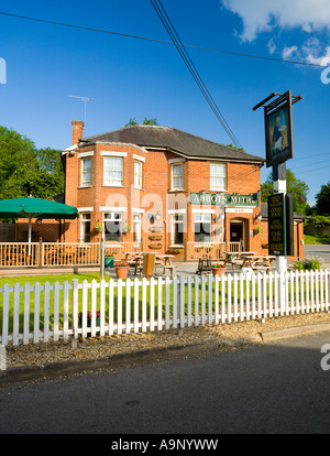 chilbolton village hampshire england uk Stock Photo - Alamy