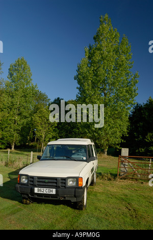 The oldest surviving pre prodution Land Rover Discovery 1 from 1988 ...