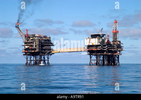 Alwyn North oil platform Stock Photo - Alamy