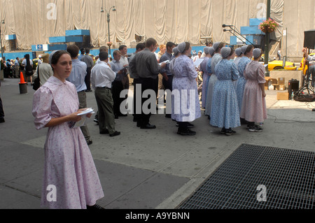 Group Of Mennonites Singing Stock Photo: 53069335 - Alamy