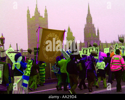 March 2003 Protesters cross Westminster Bridge London Stock Photo - Alamy