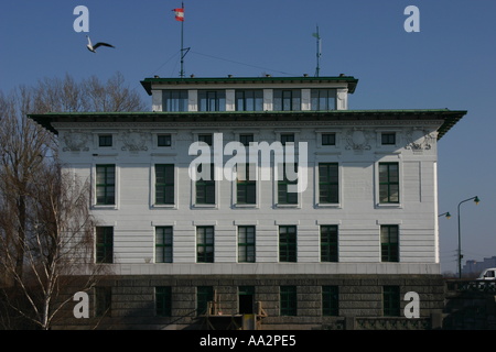 lock house near the Schemmerlbrücke Stock Photo - Alamy