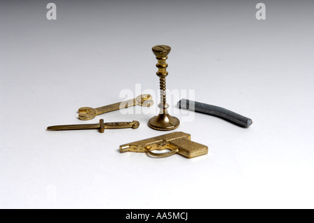 Cluedo 'murder' weapons Stock Photo - Alamy