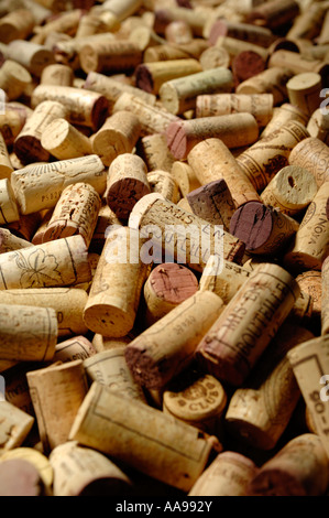 Lots or pile of corks Stock Photo - Alamy