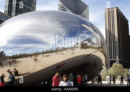 Millenium Park Giant Bean Stock Photo - Alamy