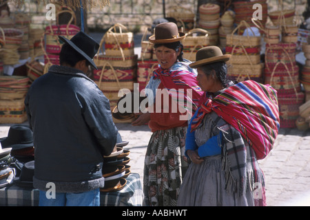 Typical Bolivian bowler hat Stock Photo: 117178719 - Alamy