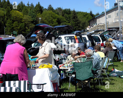 Car park at Cartmel Races Stock Photo - Alamy