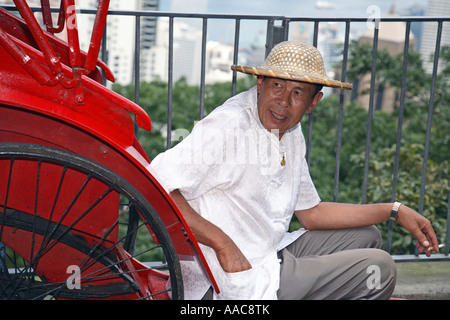 Coolie and rickshaw The Peak Hong Kong SAR China Stock Photo - Alamy