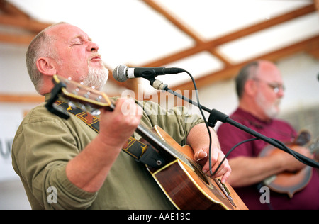 Australian singer Eric Bogle Stock Photo - Alamy