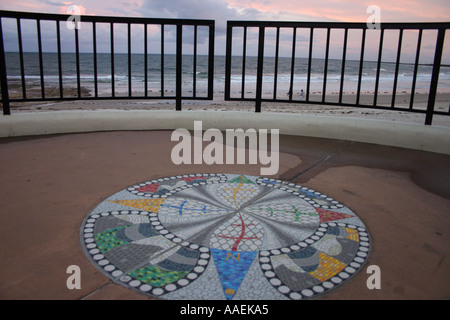 BALCONY RAILING WITH TILED INLAY FEATURE AT KINGS BEACH QUEENSLAND ...