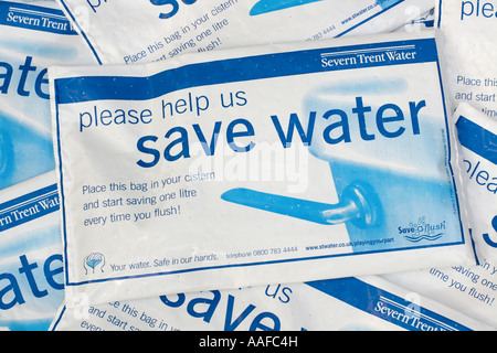 Water hippo Severn Trent saveaflush bags in toilet cistern UK Stock ...