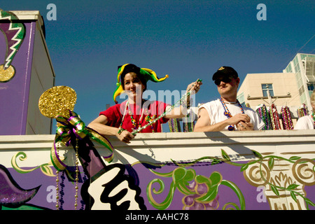 Parade float during Mardi Gras in New Orleans Stock Photo - Alamy