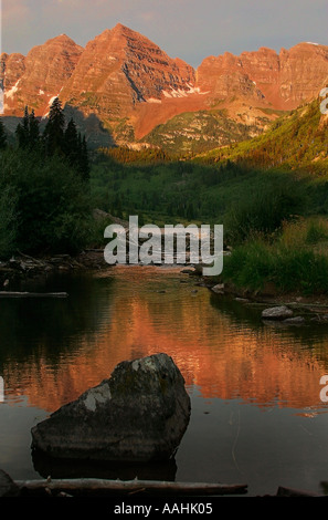 Early Morning View the Maroon Bells in Mid-August, with the reflection ...