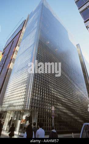 Japan Tokyo Ginza Tall building faced with glass bricks Hermes Stock ...