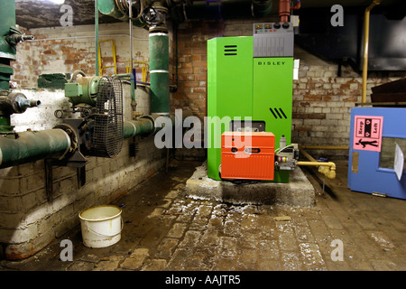 The new Mapperley Plains School the boiler room Stock Photo - Alamy