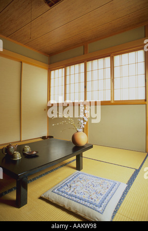 Japan Kiso Valley Tsumago ryokan room Stock Photo - Alamy