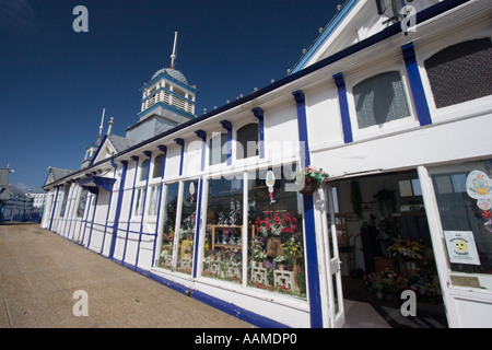 Shops and restaurants on Eastbourne pier Stock Photo - Alamy