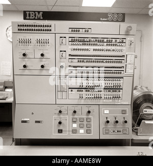 1960s CONTROL PANEL OF IBM 360 DATA SYSTEM COMPUTERS Stock Photo - Alamy