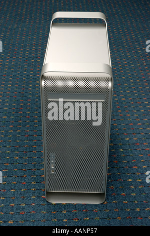 Front of modern Apple G5 computer Stock Photo - Alamy