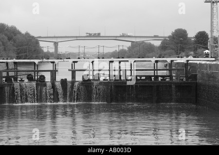 M60 Barton Bridge as seen from Barton Locks on the Manchester Ship ...
