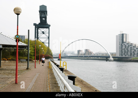 Clydeway Cycle path alongside the Clyde River in Glasgow Stock Photo ...