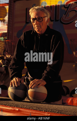 Carnival operator at the Arizona State Fair Stock Photo - Alamy