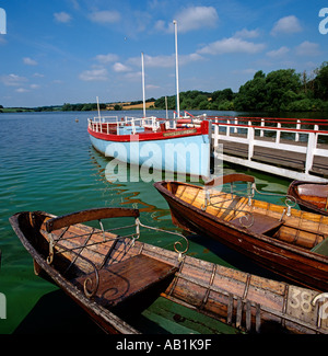 Pickmere Lake, Knutsford, Cheshire, UK. May 3rd 2017. Female swimmer ...