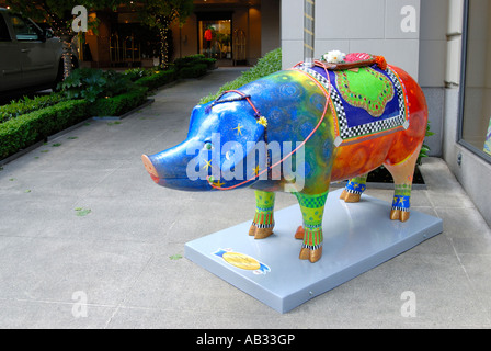 One of the 100 artists' pigs in "Pigs on Parade," Downtown Seattle ...
