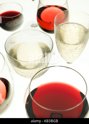 Wines assortment. Red, white, rose wine in wineglasses on gray ...