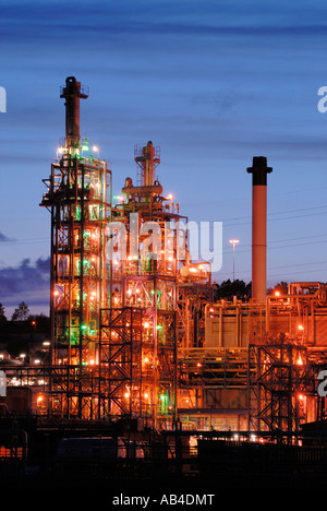 Runcorn Ineos Chemical Complex on the banks of the River Mersey River ...
